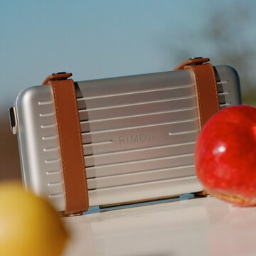 Travel & Daily Bags | Small & Large Carry-On Bags | RIMOWA