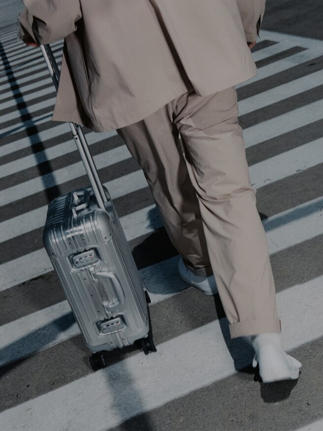High-Quality Luggage, Suitcases & Bags | RIMOWA Canada