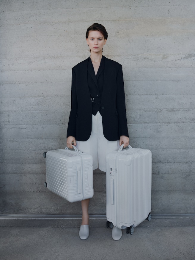 High-Quality Luggage, Suitcases & Bags | RIMOWA Canada