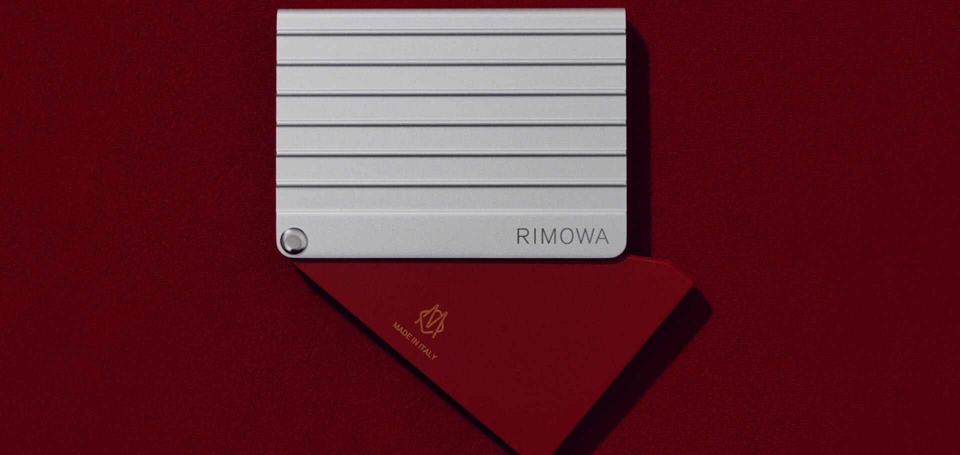 High-Quality Luggage, Suitcases & Bags | RIMOWA Hong Kong