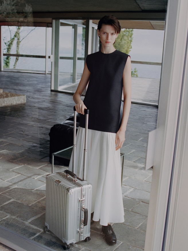 High-Quality Luggage, Suitcases & Bags | RIMOWA Singapore
