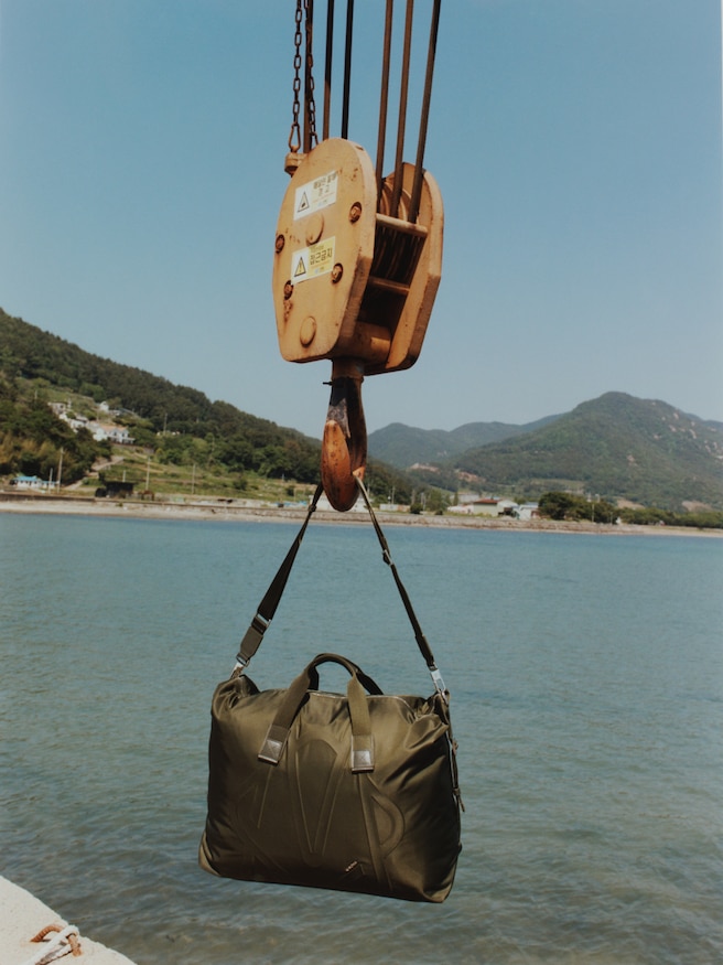 High-Quality Luggage, Suitcases & Bags | RIMOWA Canada