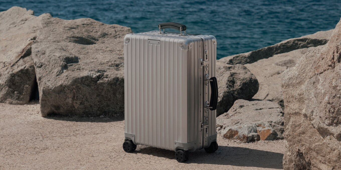 High-Quality Luggage, Suitcases & Bags | RIMOWA