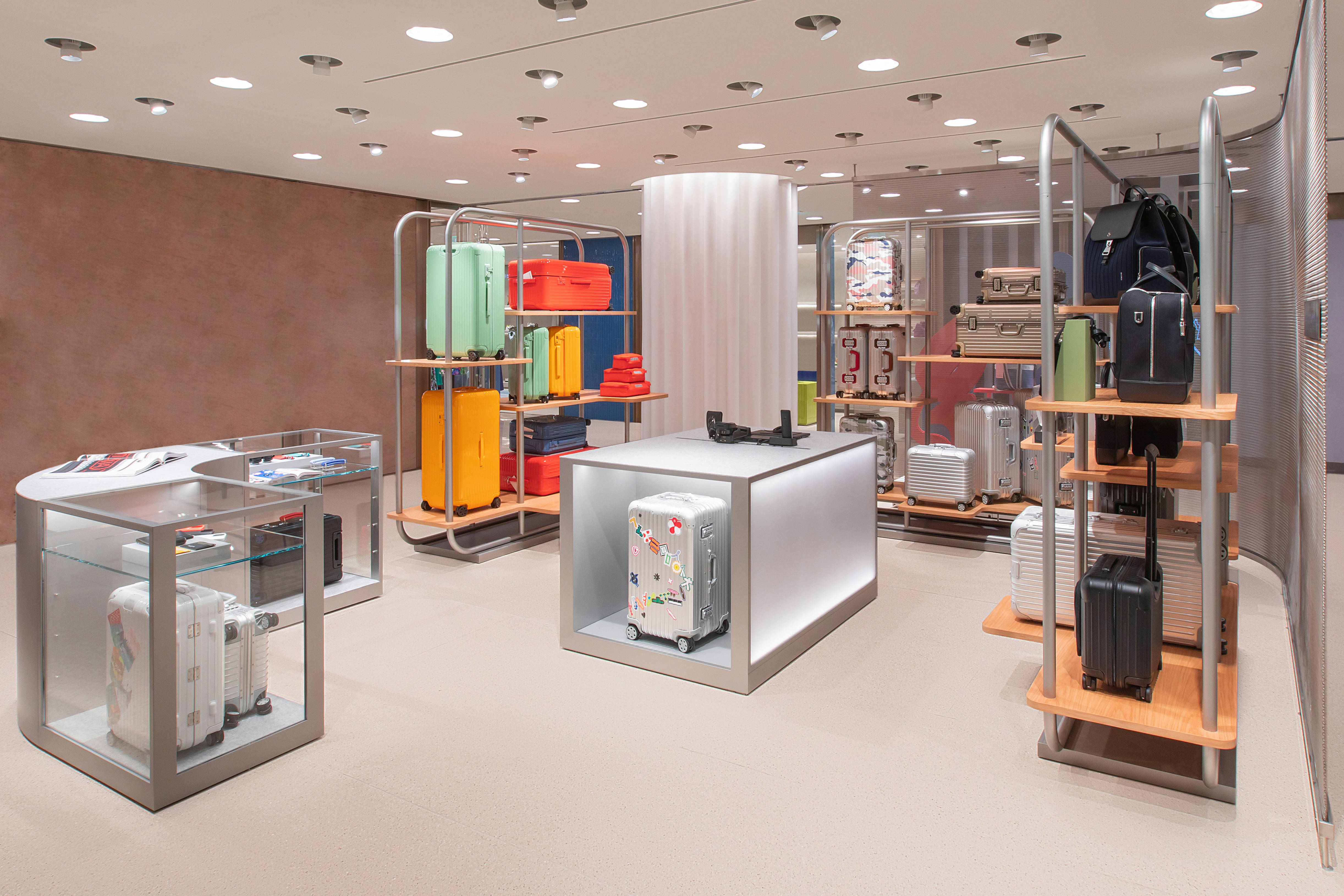 RIMOWA Store Lotte Seoul Main